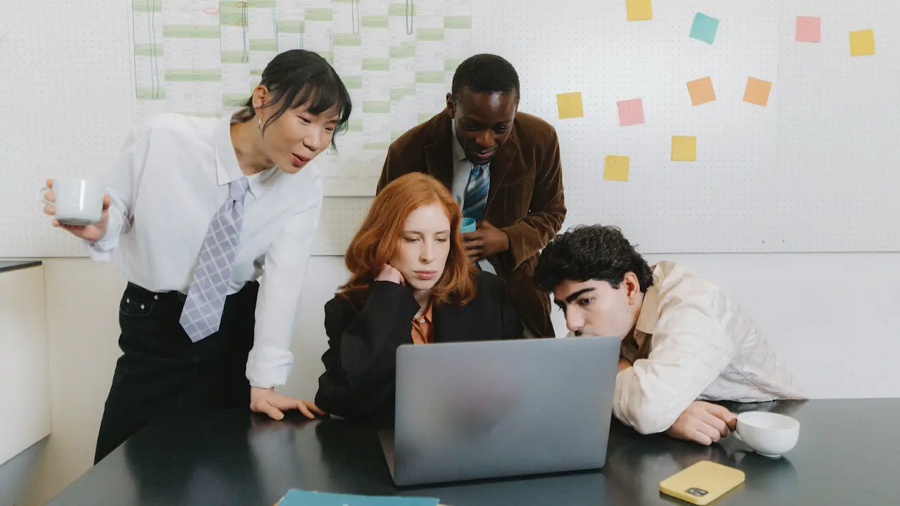 Business English ESL Discussion Questions - Smart Discussions